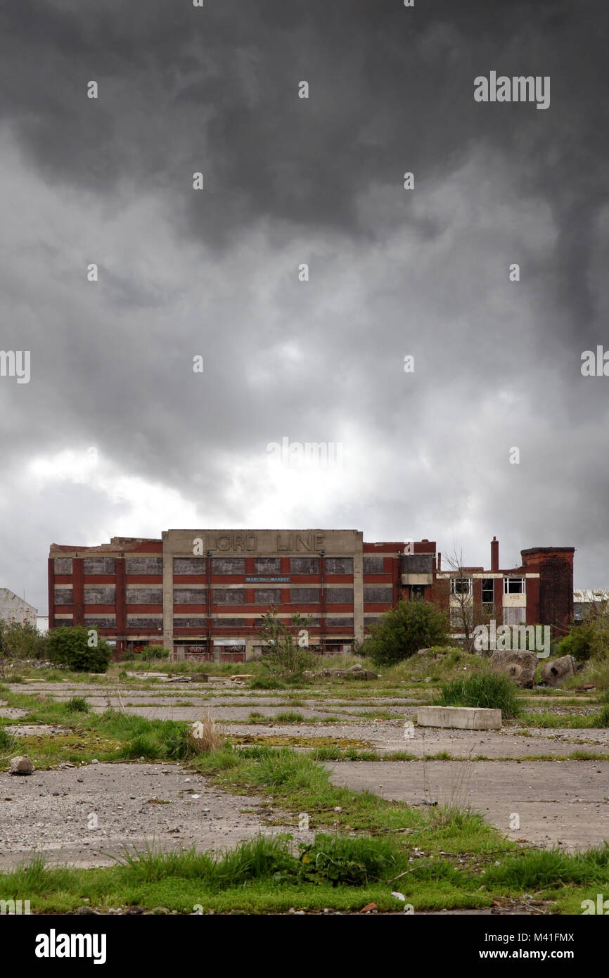 Trawler offices hi-res stock photography and images - Alamy