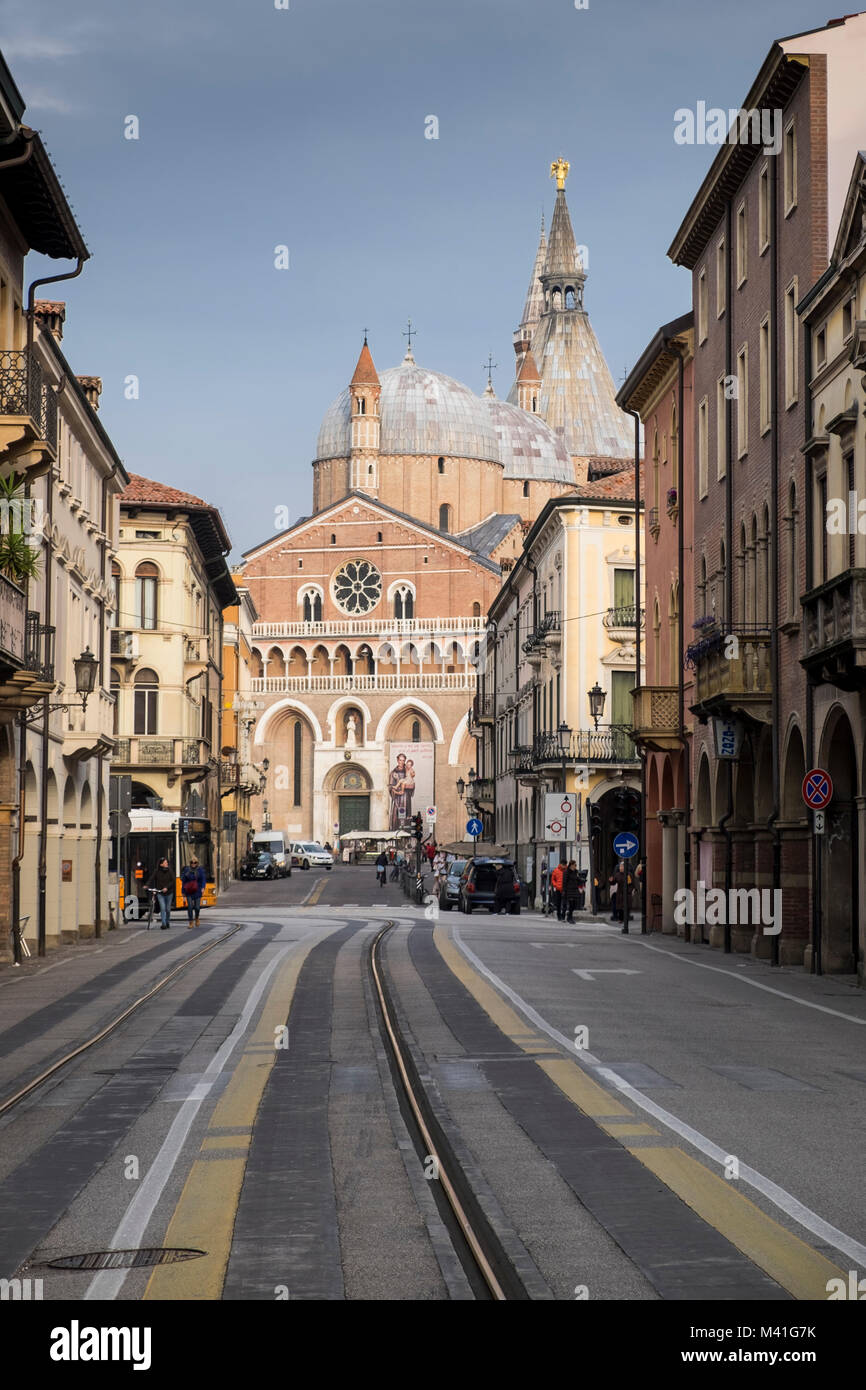 Padua, Veneto, North Italy, Europe. View of Basilica of Saint Anthony ...