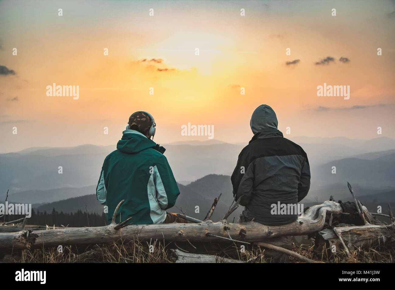 Sun rise landscapes hi-res stock photography and images - Alamy