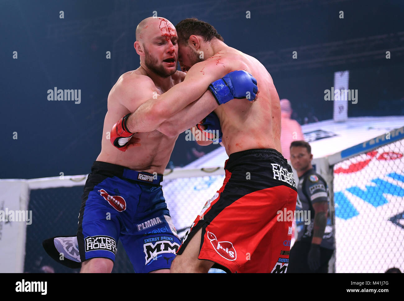 Boxing ring in arena hi-res stock photography and images - Alamy