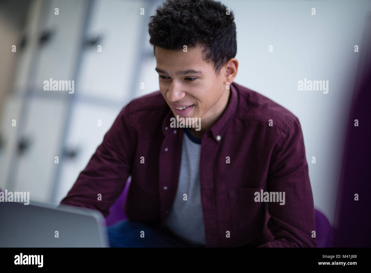 College student typing hi-res stock photography and images - Alamy