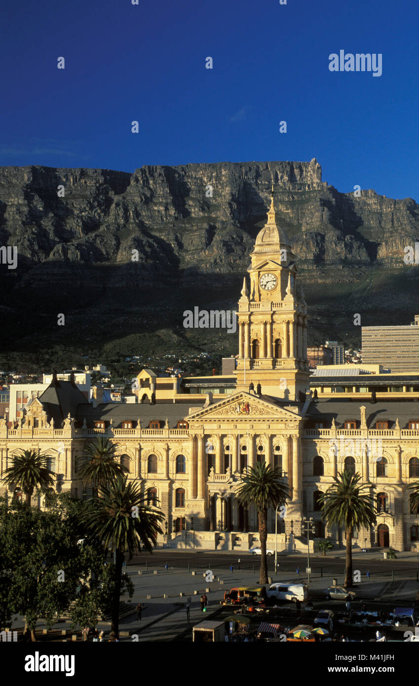 South Africa. Cape Town. Background Table Mountain. Town hall Stock ...