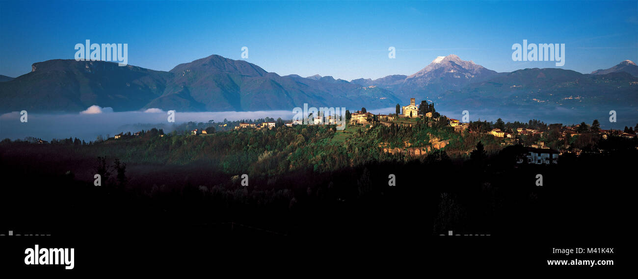 Serchio Valley High Resolution Stock Photography and Images - Alamy