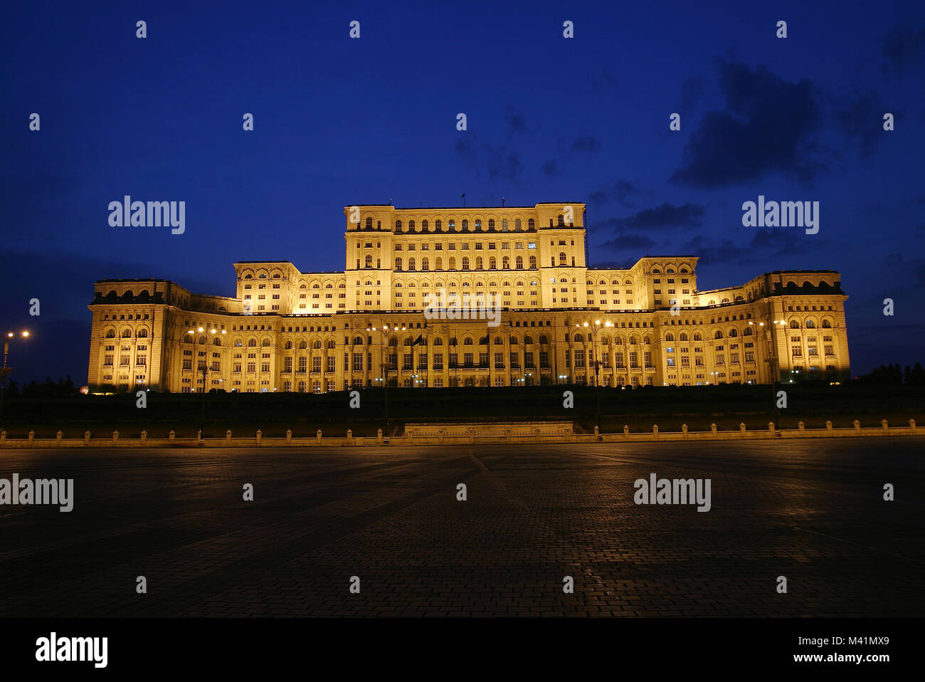 Bucarest palace of the people hi-res stock photography and images - Alamy
