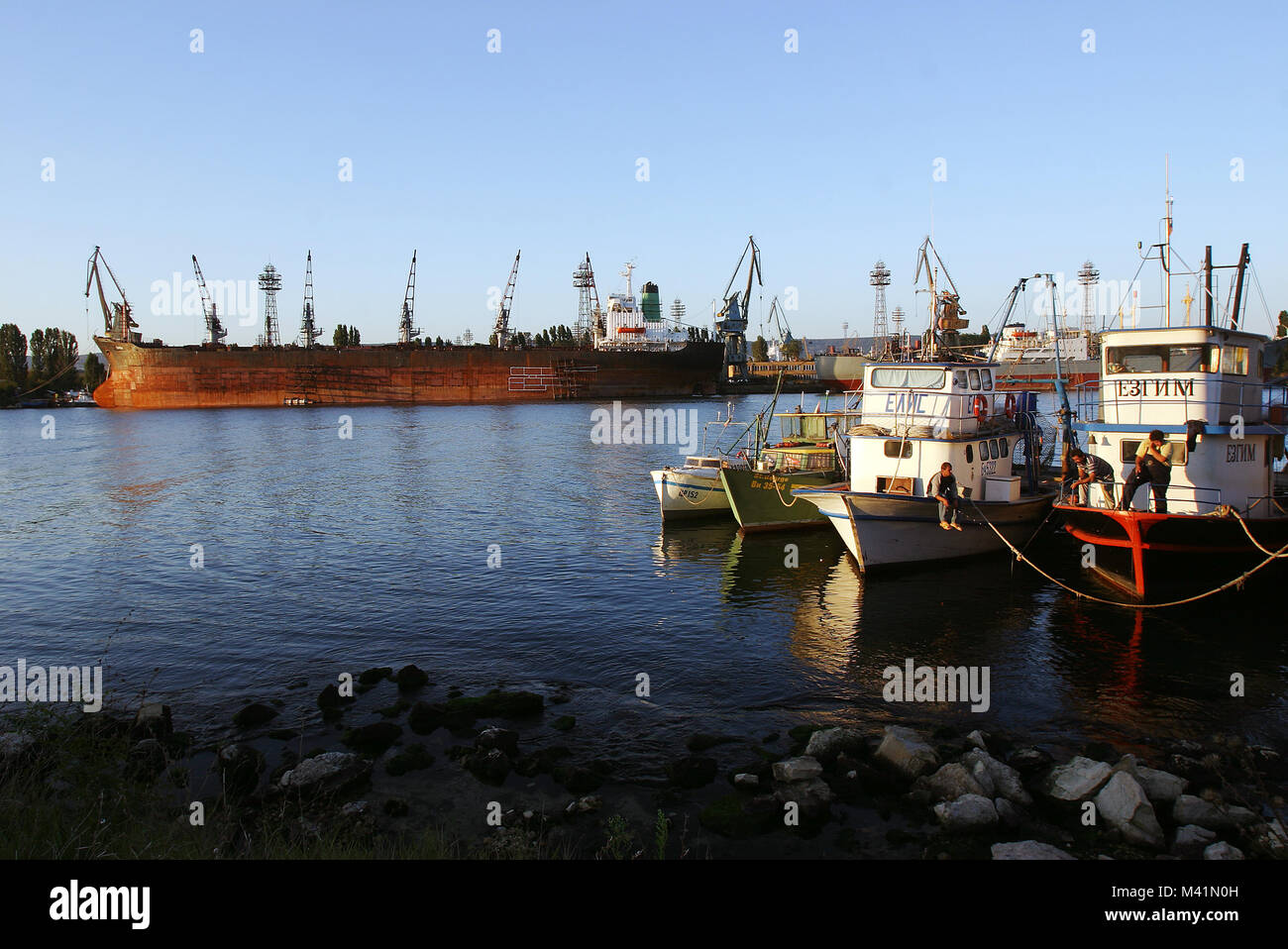 Varna town at the black sea side hi-res stock photography and images ...