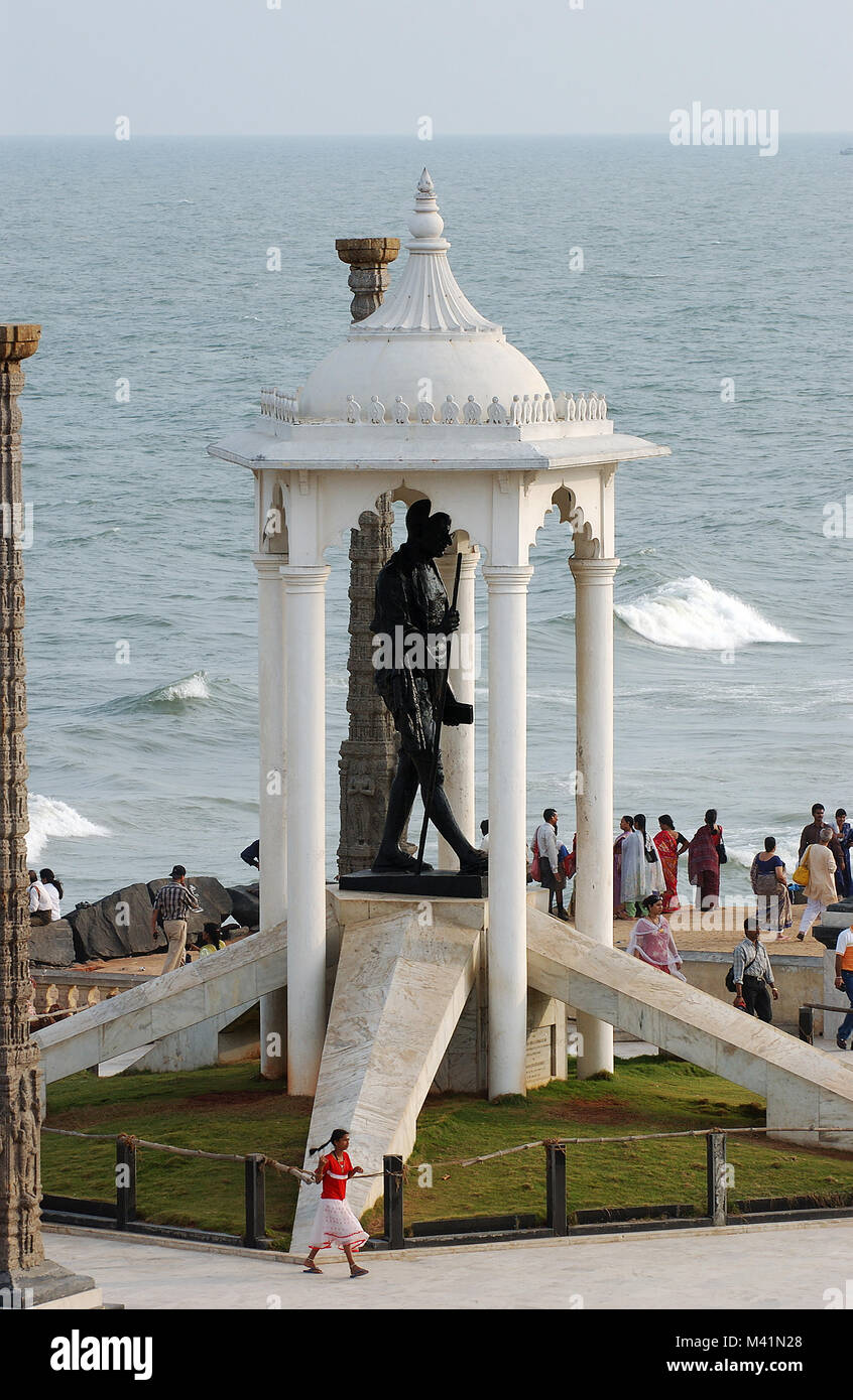 India, Pondicherry Territory, Pondicherry waterfront Stock Photo - Alamy
