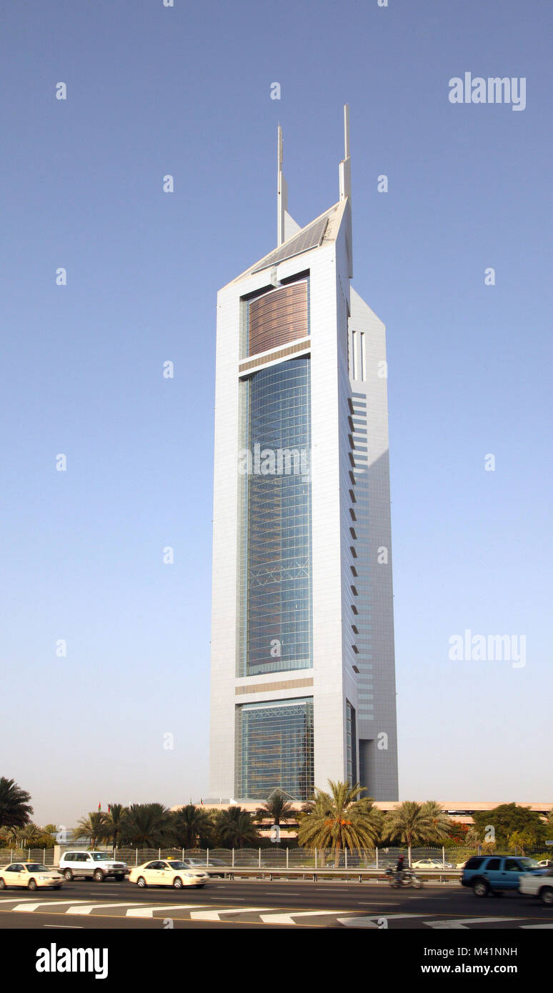 United Arab Emirates, Dubai, building in the modern city, no budget ...