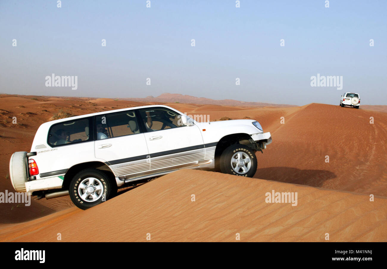 United Arab Emirates, Dubai, stroll in four wheel drive Stock Photo - Alamy