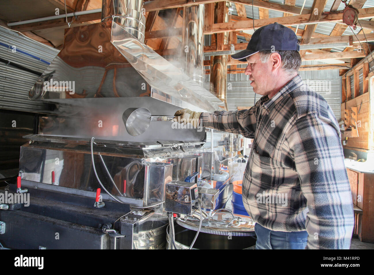 Sugar production process hi-res stock photography and images - Alamy