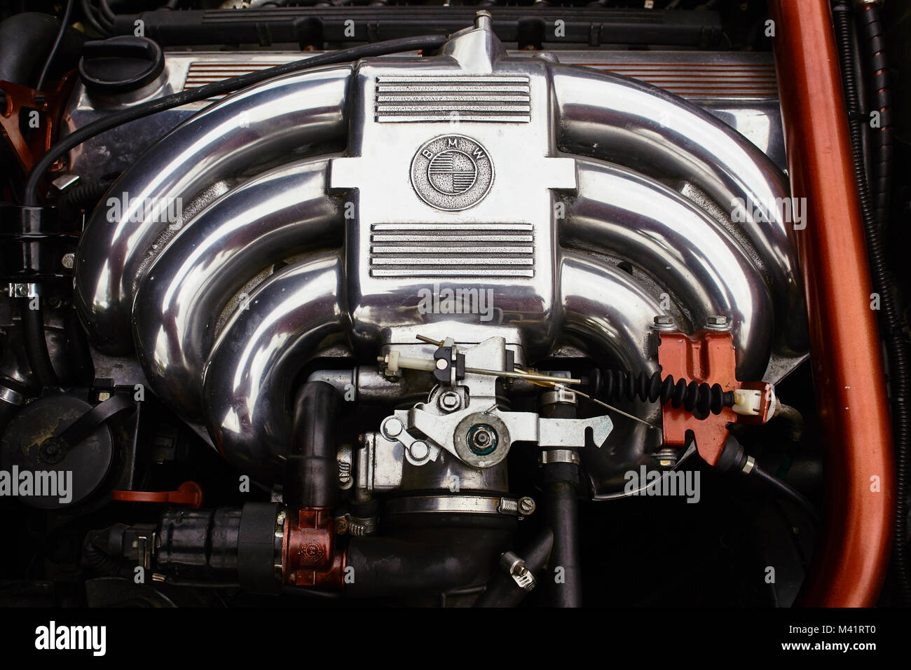 engine bay photos of a classic fuel injected bmw Stock Photo - Alamy