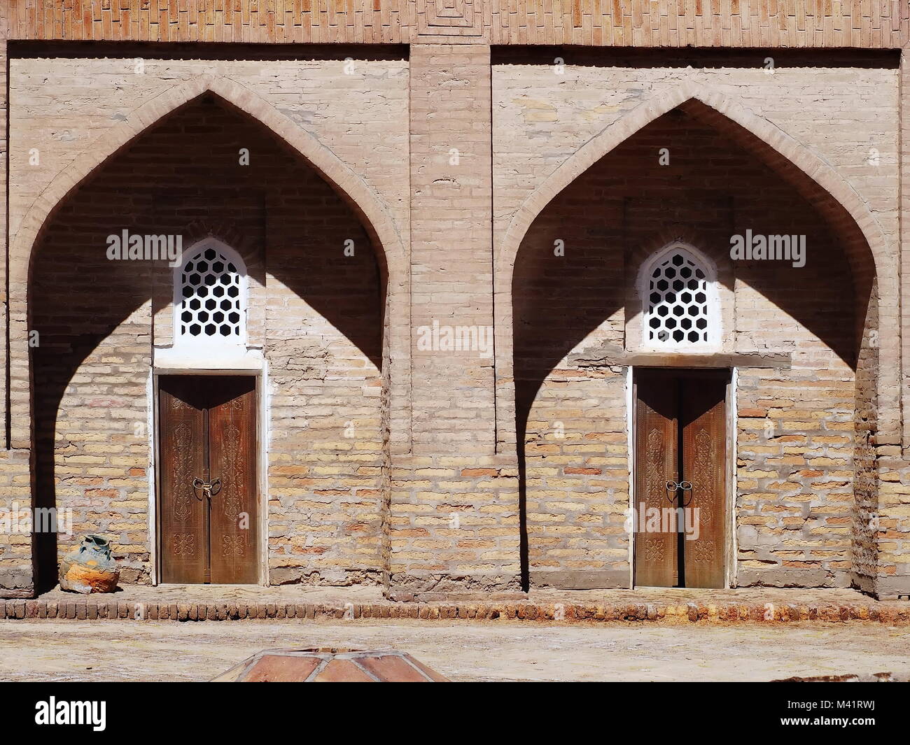 Madrasa school hi-res stock photography and images - Alamy