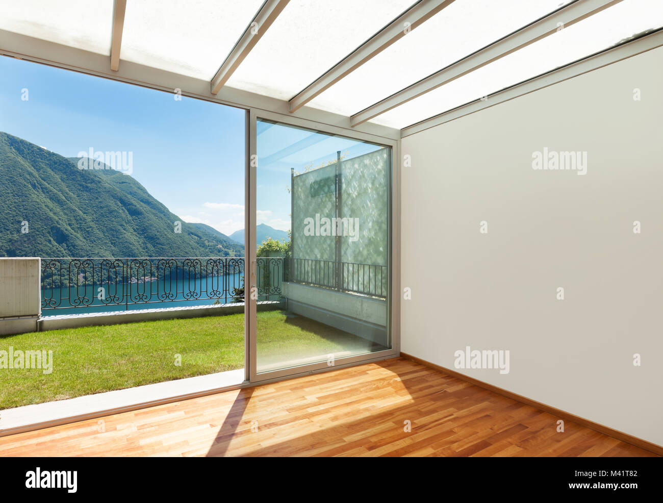 Apartment terrace garden hi-res stock photography and images - Alamy