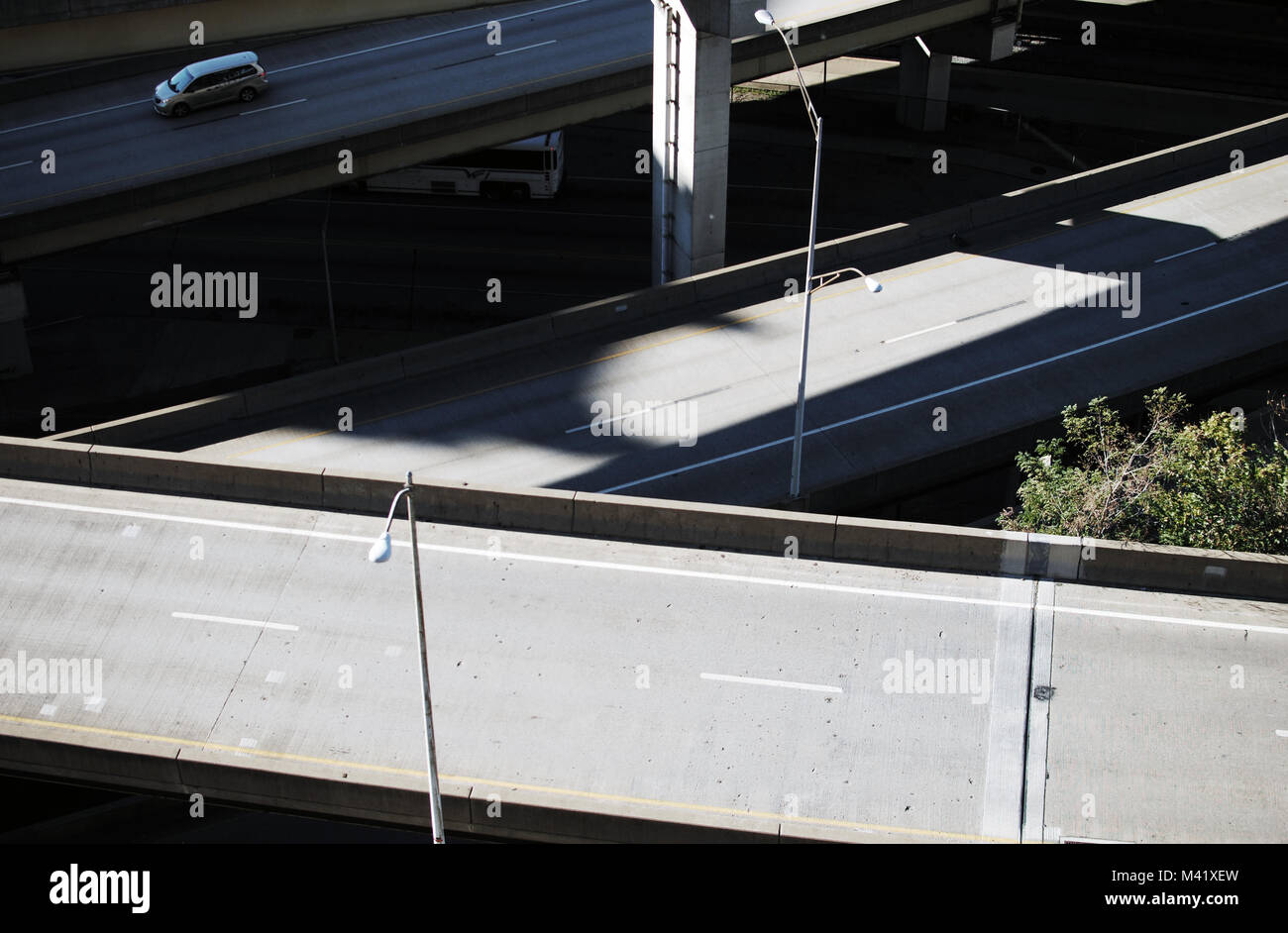 Freeway overhead hi-res stock photography and images - Alamy