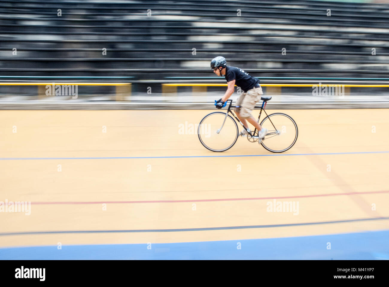 Do Velodrome Bikes Have Gears