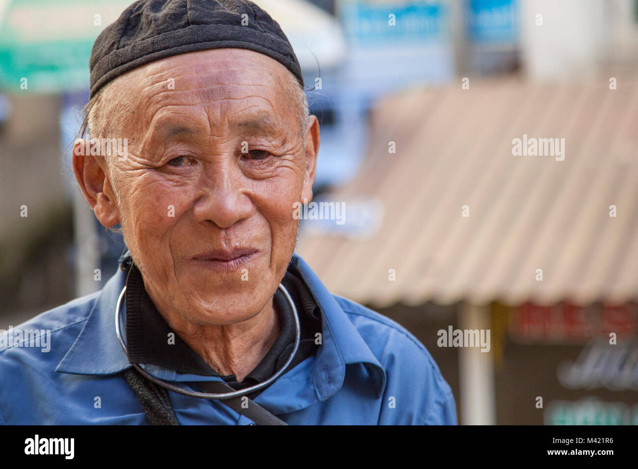 local vietnamese man smiling in Sapa Vietnam Stock Photo - Alamy