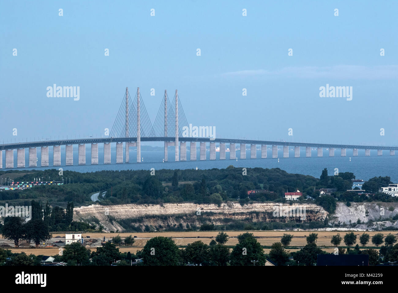øresund bridge sweden and denmark hi-res stock photography and images ...
