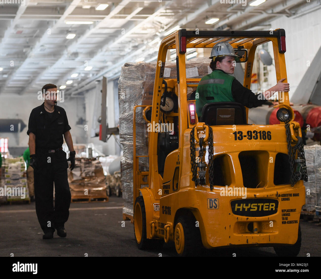 Machinists mate nuclear hi-res stock photography and images - Alamy