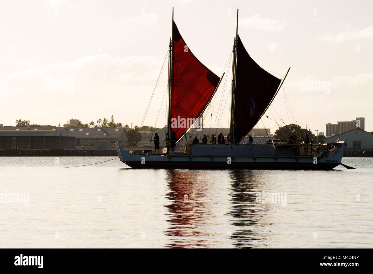 Ancient polynesian voyaging canoe hi-res stock photography and images ...