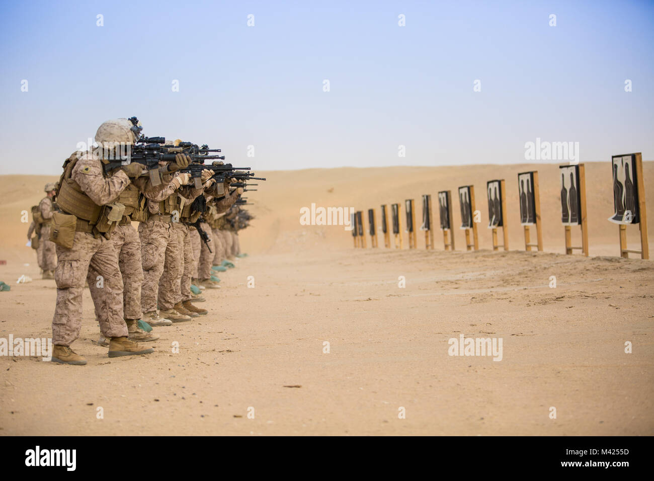 Ground combat element hi-res stock photography and images - Alamy
