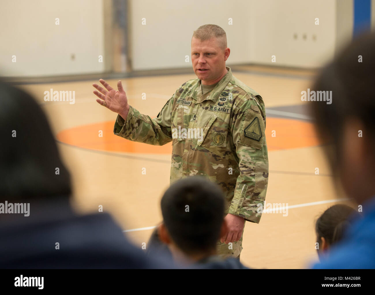 Sgt. 1st Class Robert Masterman, an Alaska National Guard recruiter ...