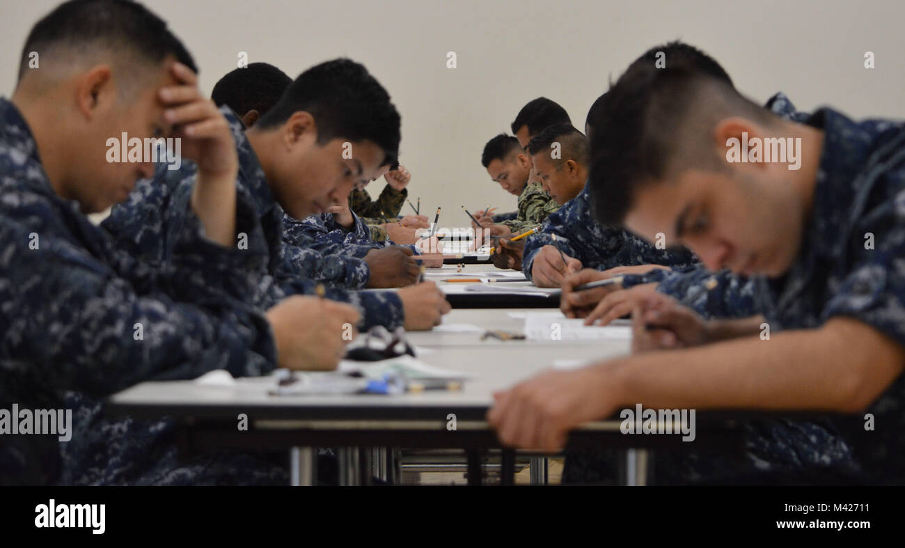 180203-N-VY375-002 BELL GARDENS, Calif. (Feb. 3, 2018) Reserve Sailors ...