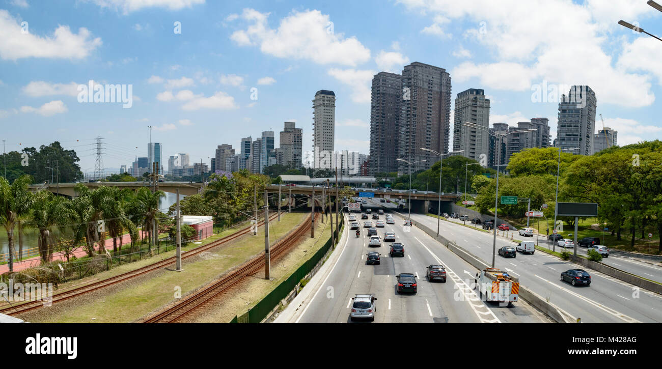 Marginal pinheiros hi-res stock photography and images - Alamy