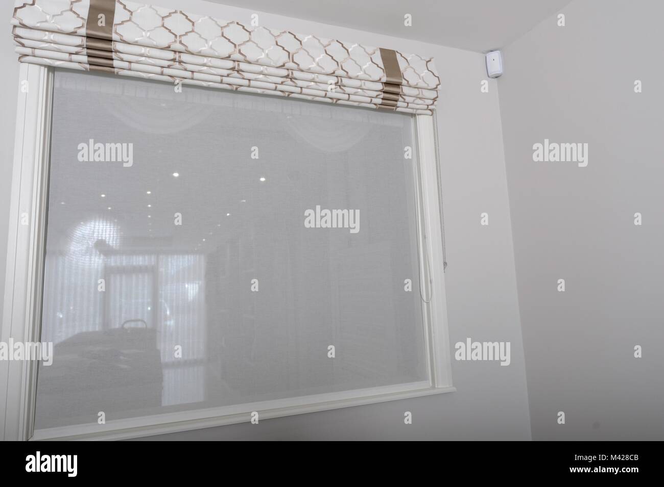 Interior detail curtain shop hi-res stock photography and images - Alamy