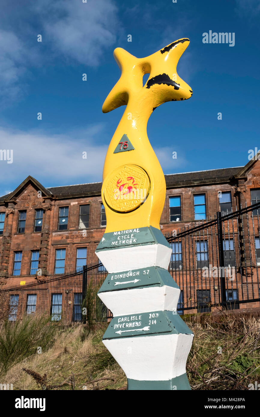 National cycle network sign in glasgow hi-res stock photography and ...