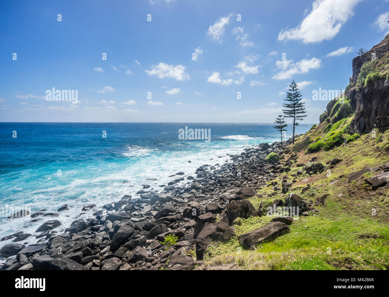 Australian rocky beach hi-res stock photography and images - Alamy