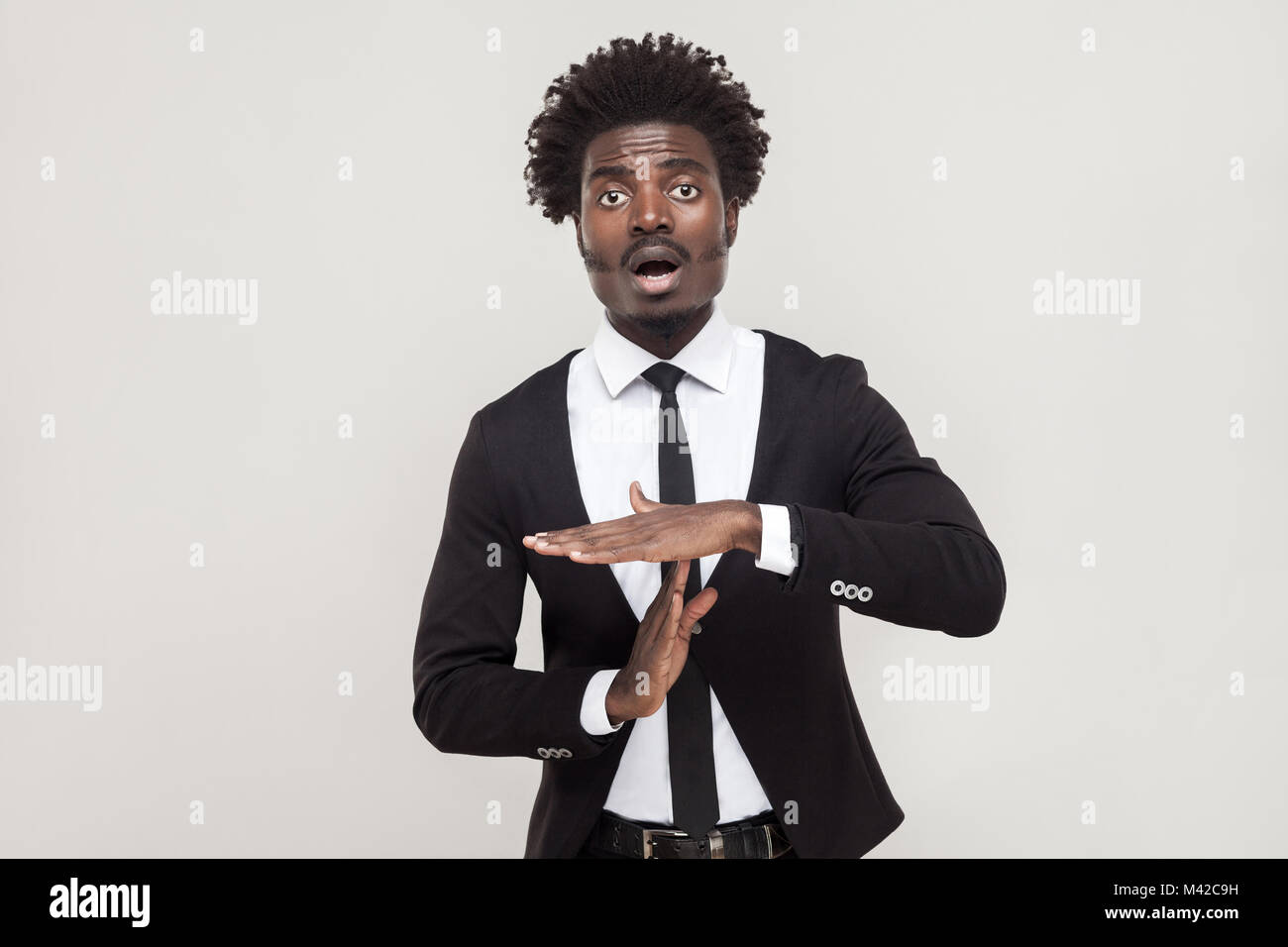 African american hand sign language hi-res stock photography and images ...