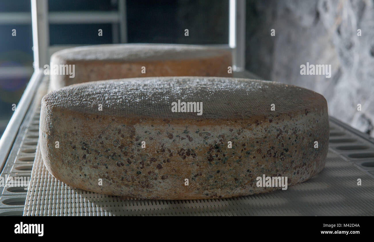 Traditional retrieval hi-res stock photography and images - Alamy