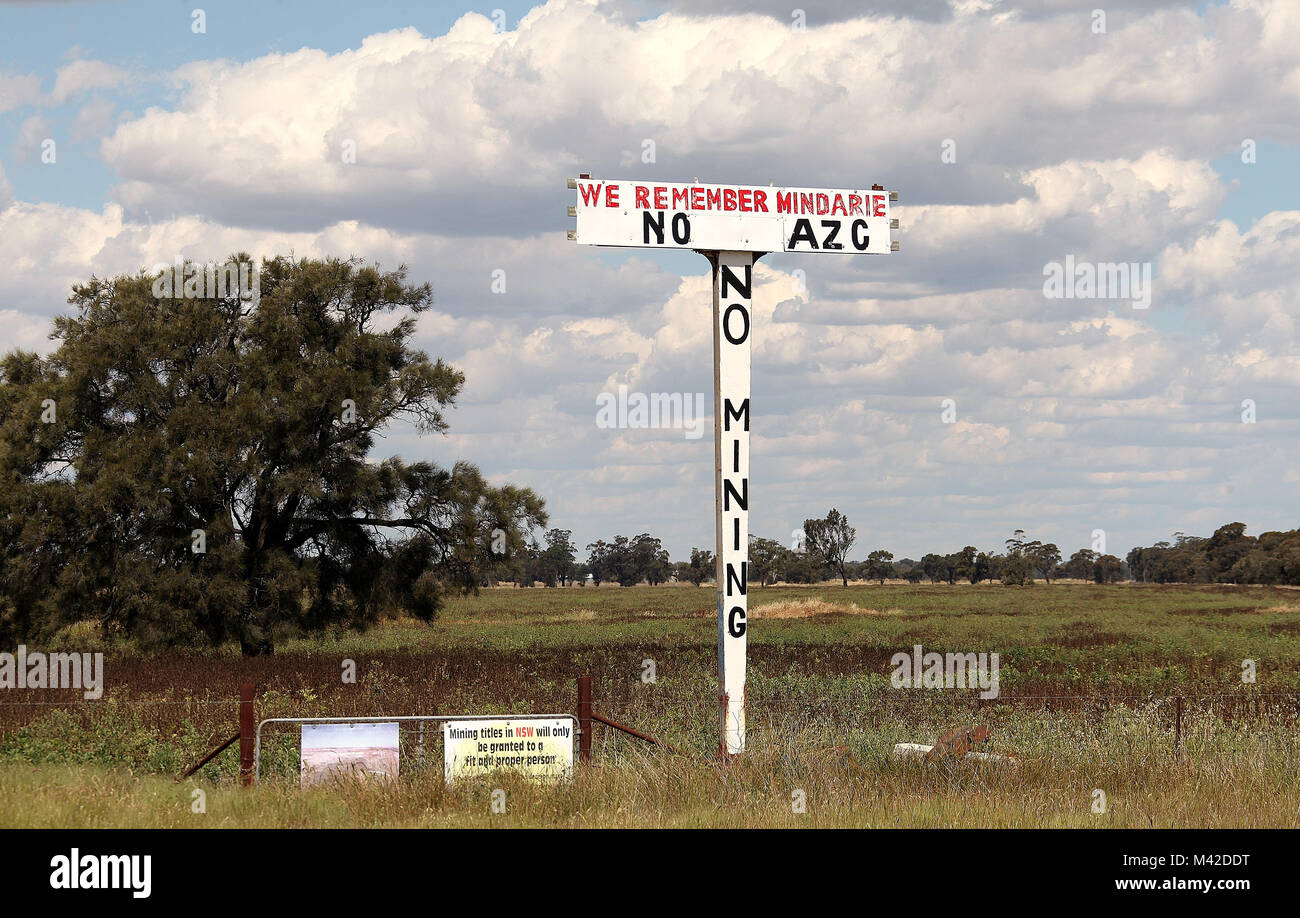 Mining protest australia hi-res stock photography and images - Alamy
