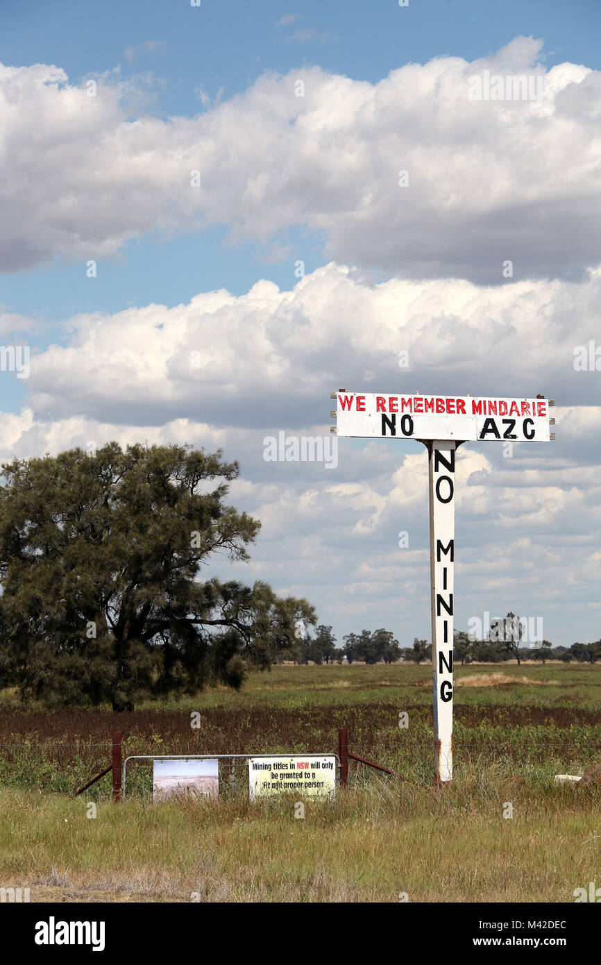 Protest sign against mining in Australia Stock Photo - Alamy
