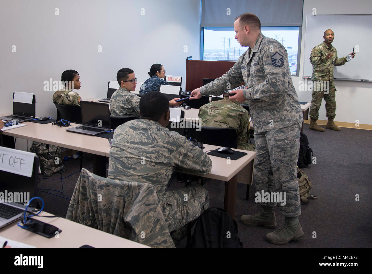 Air force pharmacy technician hi-res stock photography and images - Alamy