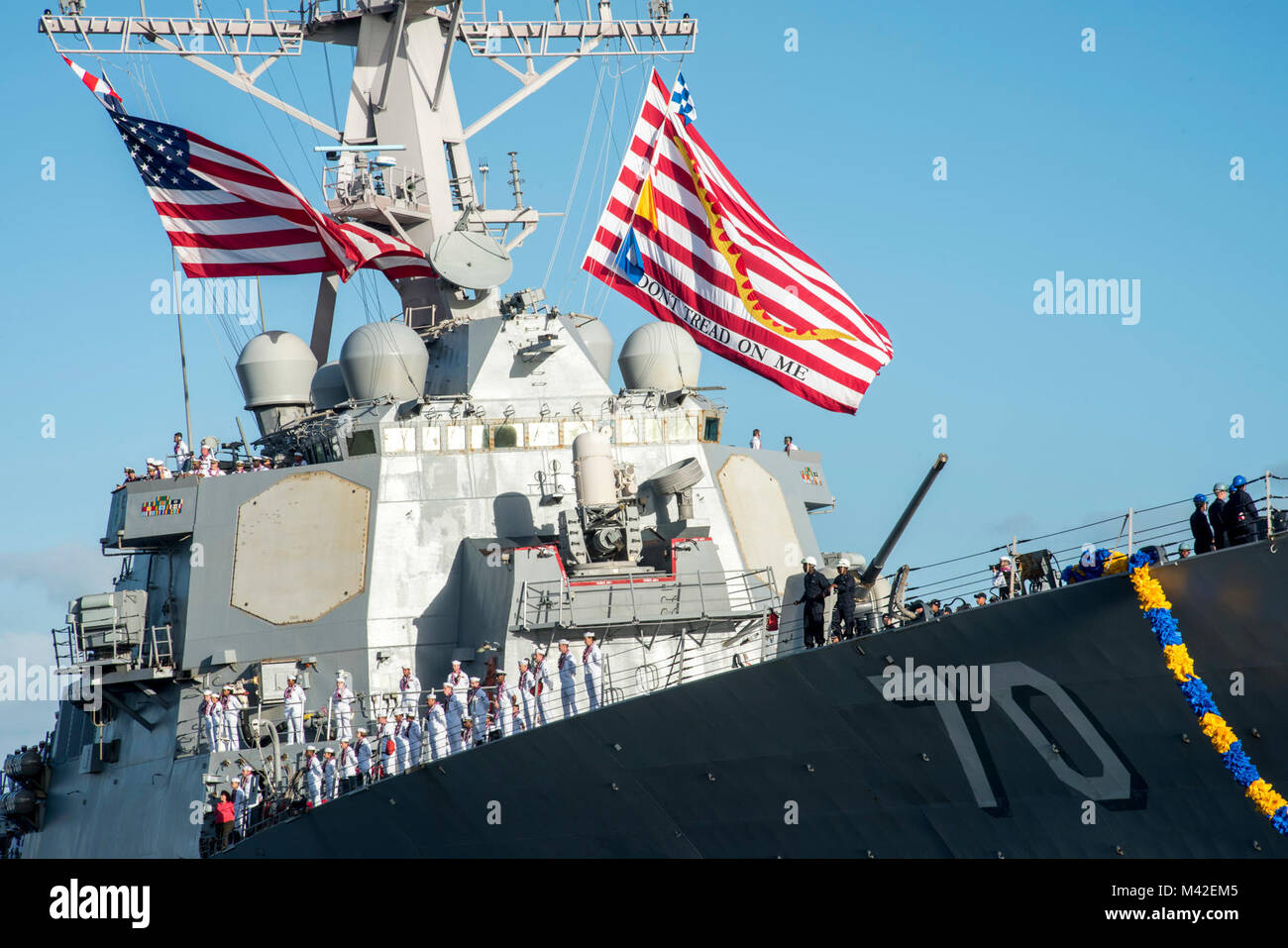 HARBOR-- (Feb. 09, 2018) The guided-missile destroyer USS Hopper (DDG ...