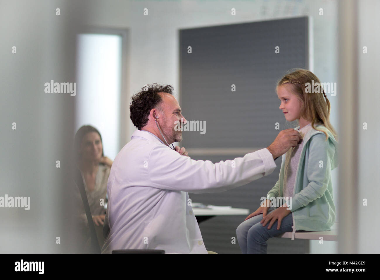 Examination patient heart beat hi-res stock photography and images - Alamy