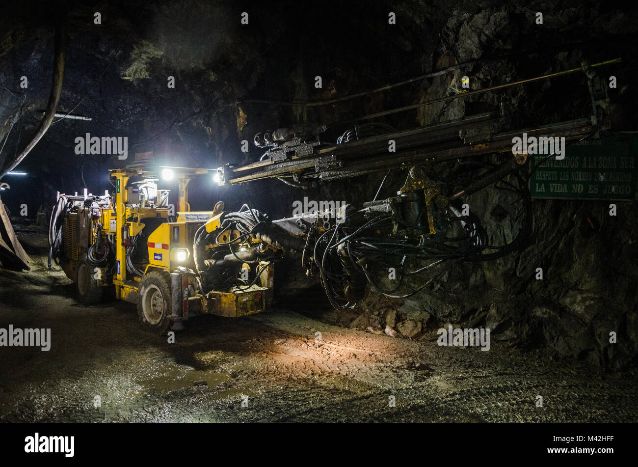 Large mine machine for the extraction of minerals Stock Photo - Alamy