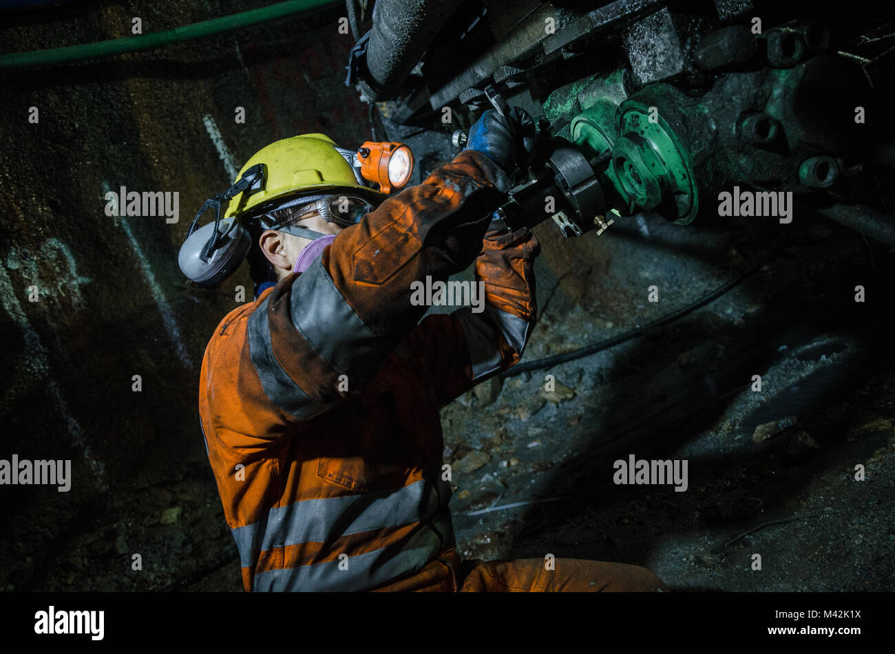 Mineral extraction hi-res stock photography and images - Alamy
