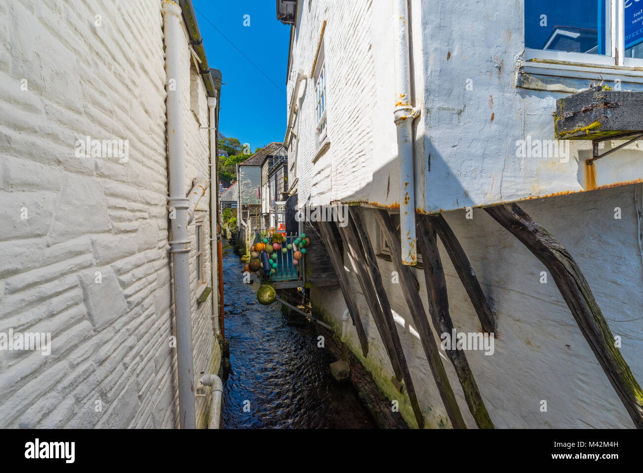 House on the Props, Polperro Stock Photo - Alamy