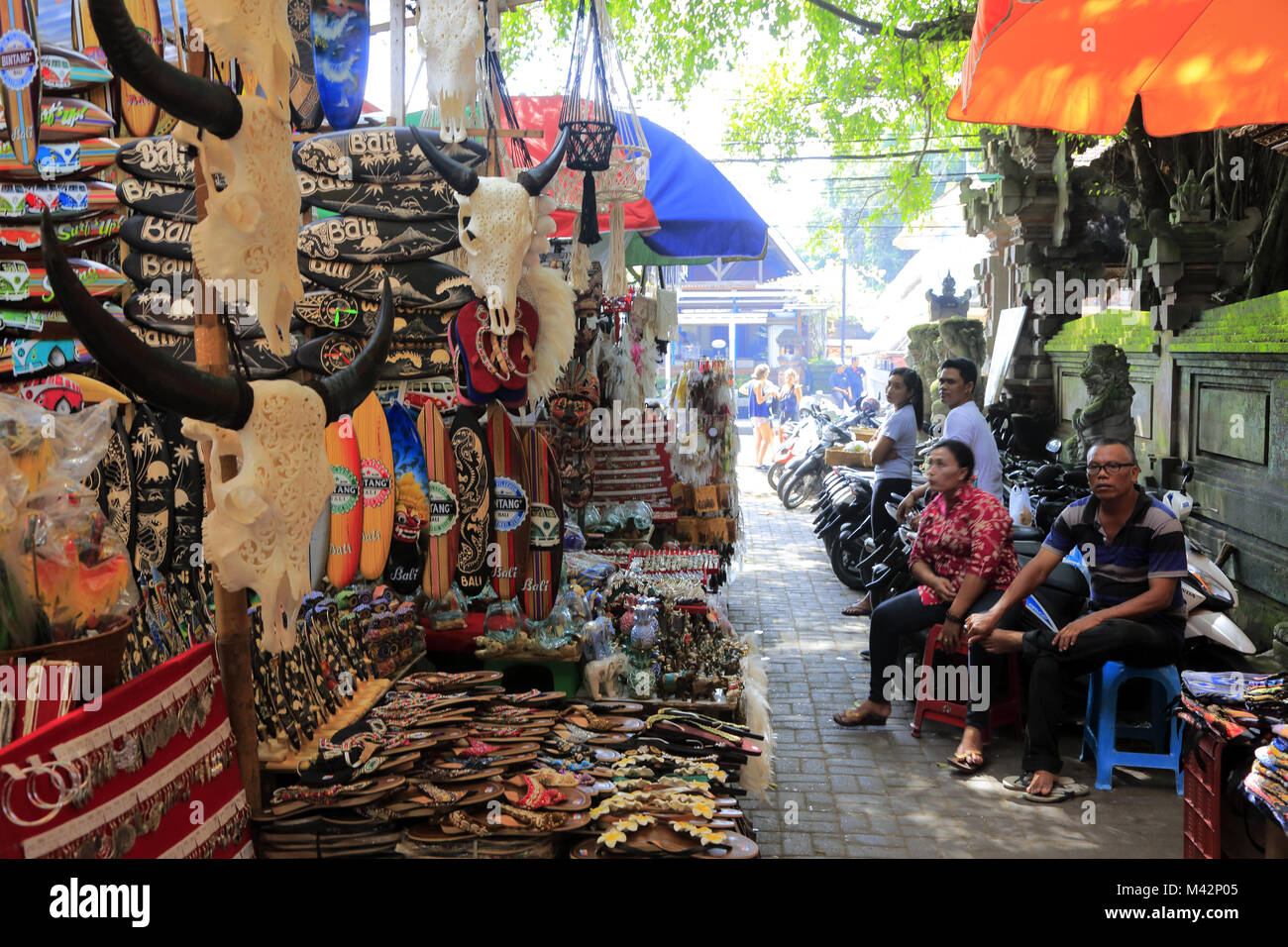 Ubud art market hi-res stock photography and images - Alamy