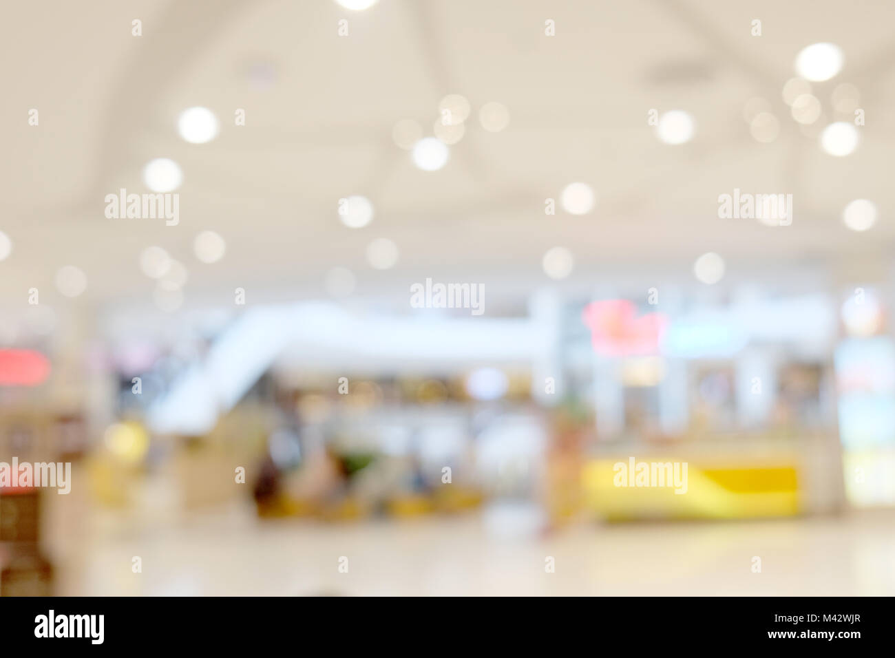 Supermarket blurred background Stock Photo - Alamy