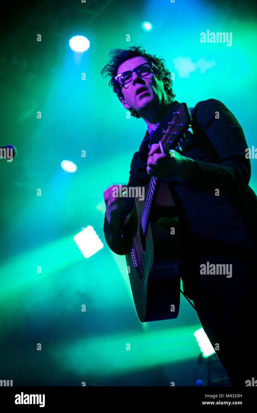 Bobby geddes hi-res stock photography and images - Alamy