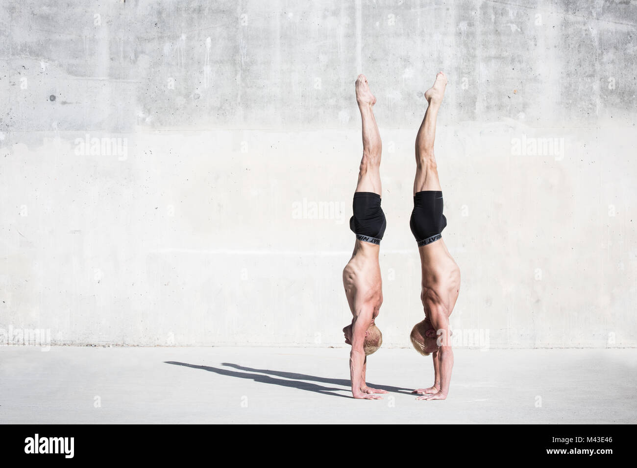 Beautiful body bodies hi-res stock photography and images - Alamy