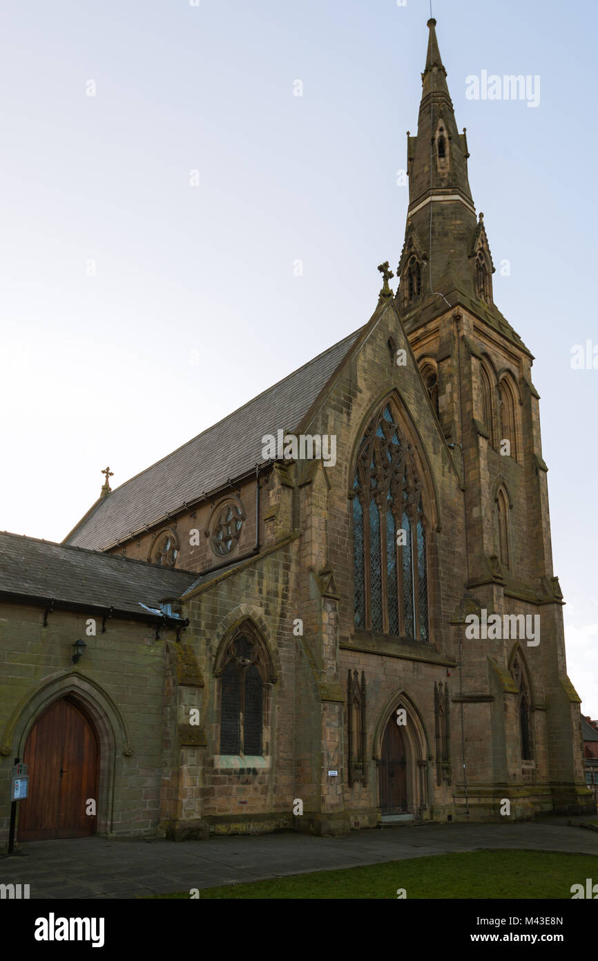 Wrexham cathedral hi-res stock photography and images - Alamy