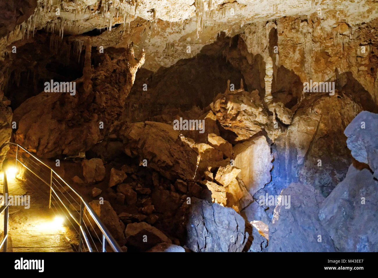 Stock Photo - Fig Tree Cave, Wombeyan Caves, Wombeyan Karst ...