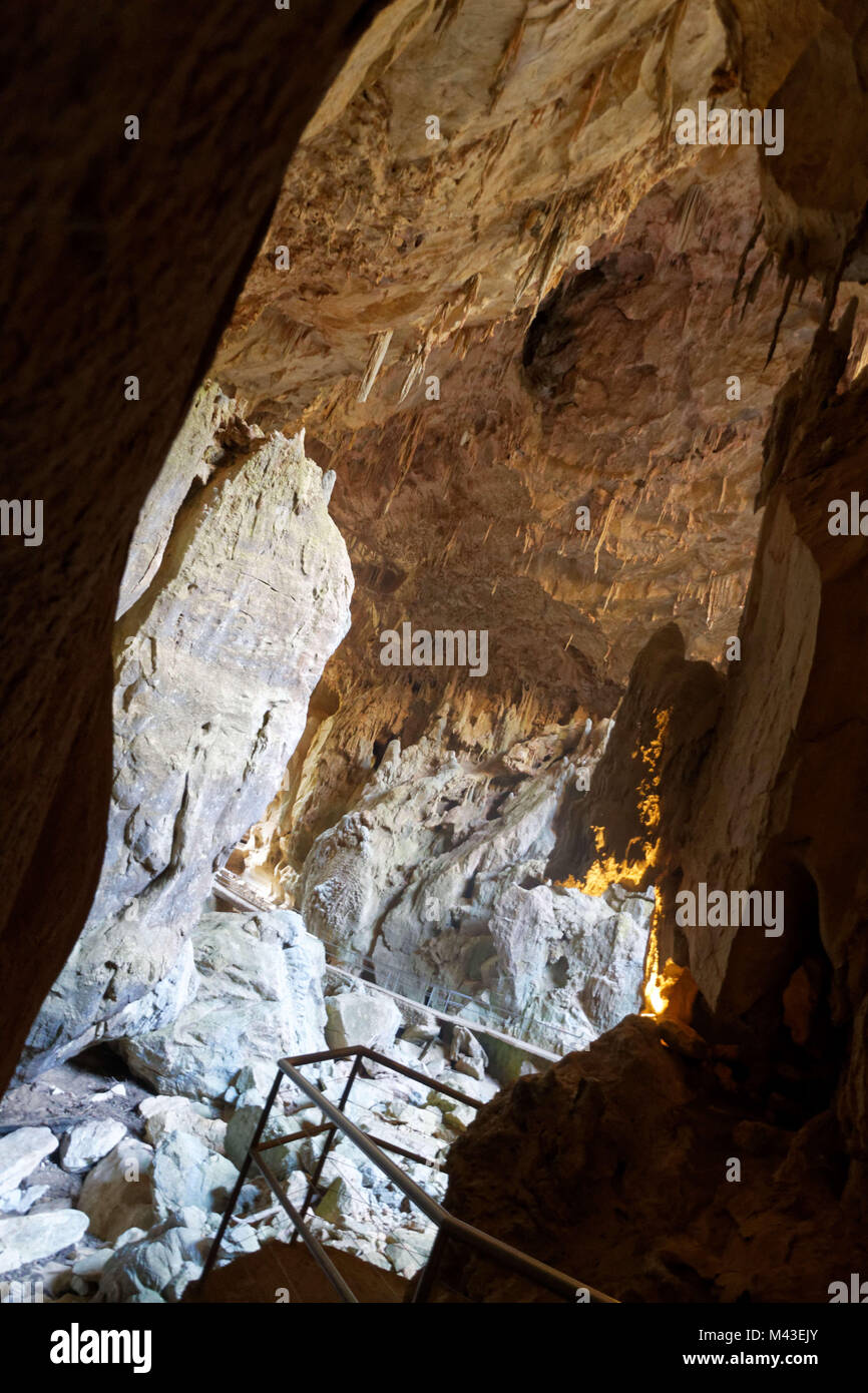 Stock Photo - Fig Tree Cave, Wombeyan Caves, Wombeyan Karst ...