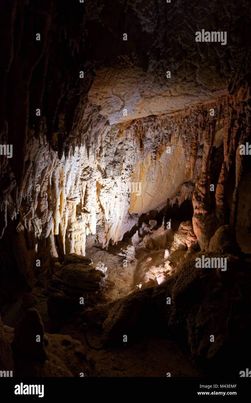 Stock Photo - Mulwaree Cave, Wombeyan Caves, Wombeyan Karst ...