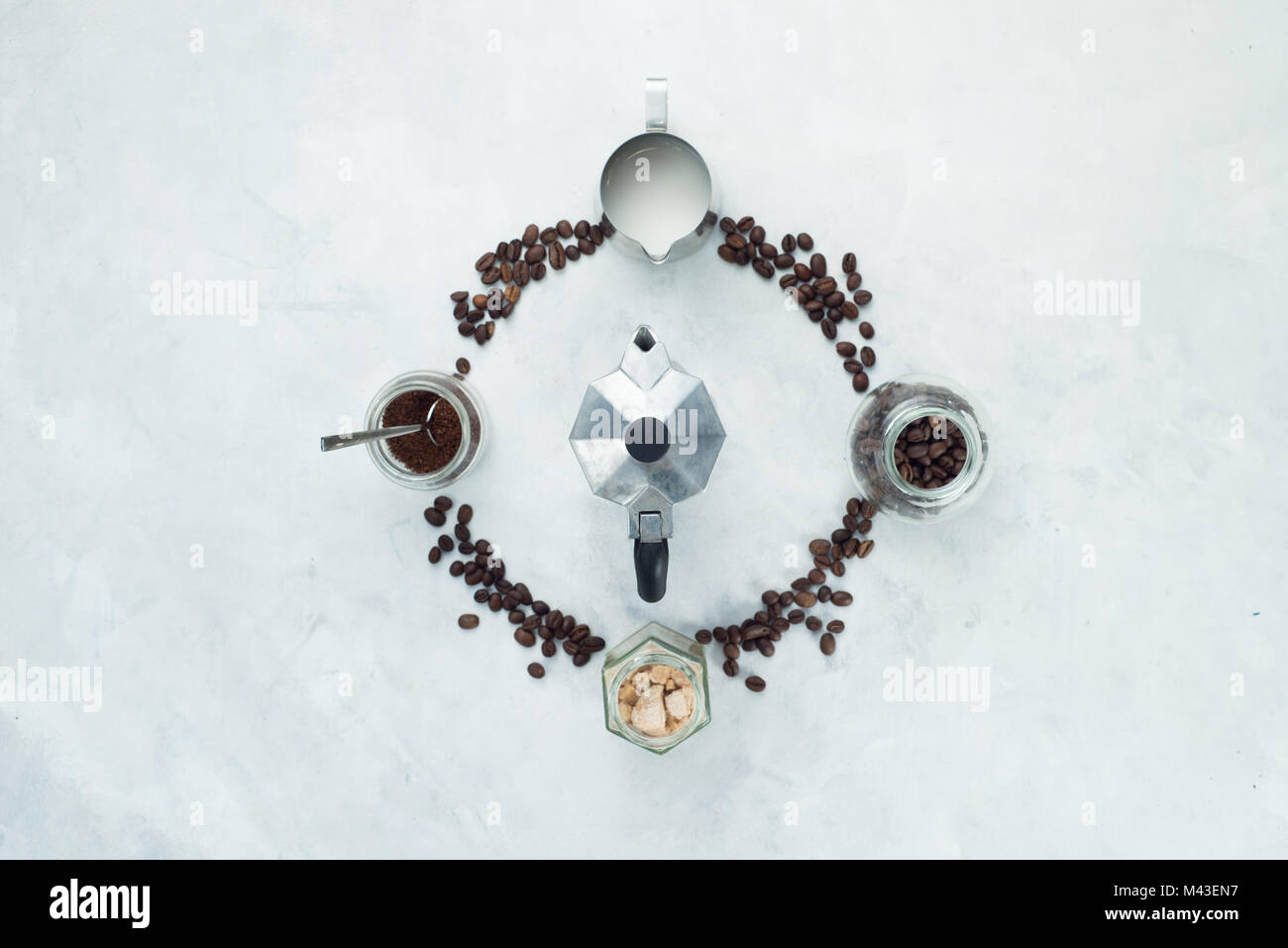 Ground clock hi-res stock photography and images - Alamy