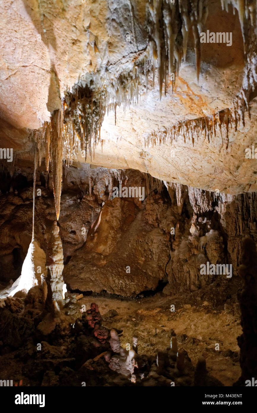 Stock Photo - Mulwaree Cave, Wombeyan Caves, Wombeyan Karst ...