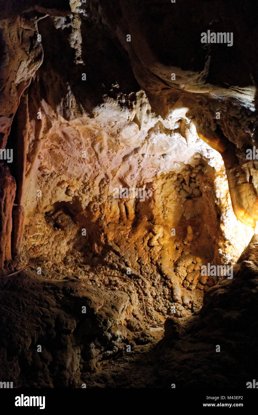 Stock Photo - Mulwaree Cave, Wombeyan Caves, Wombeyan Karst ...